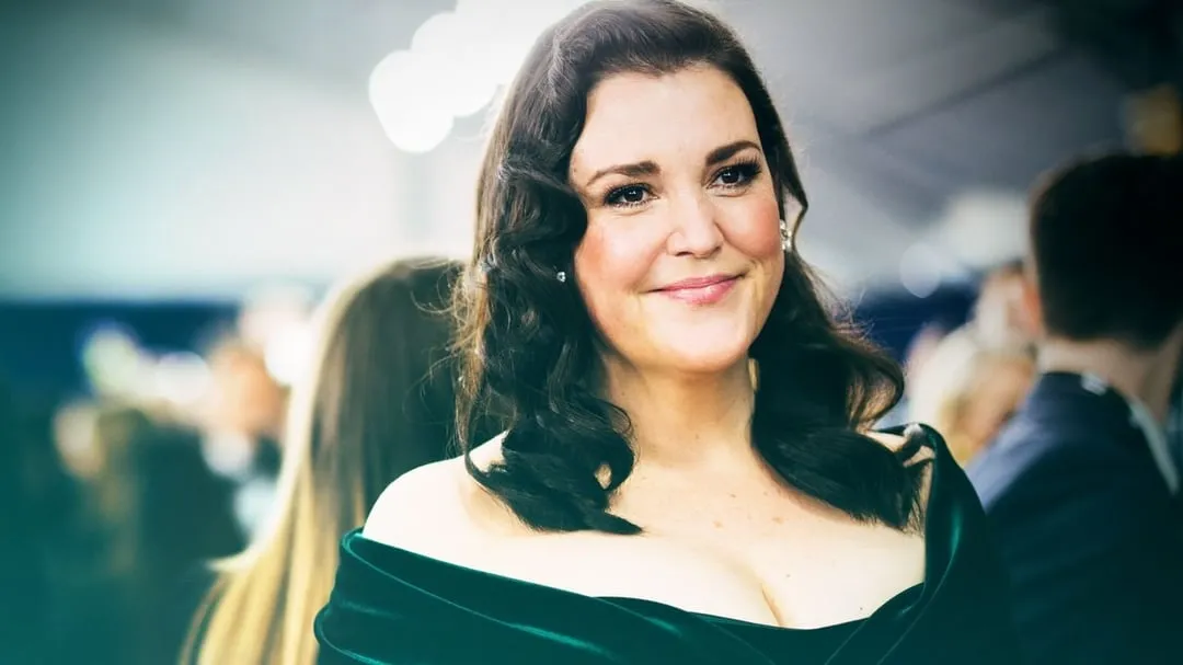 Melanie Lynskey measurements, net worth, nickname, height, weight and ...